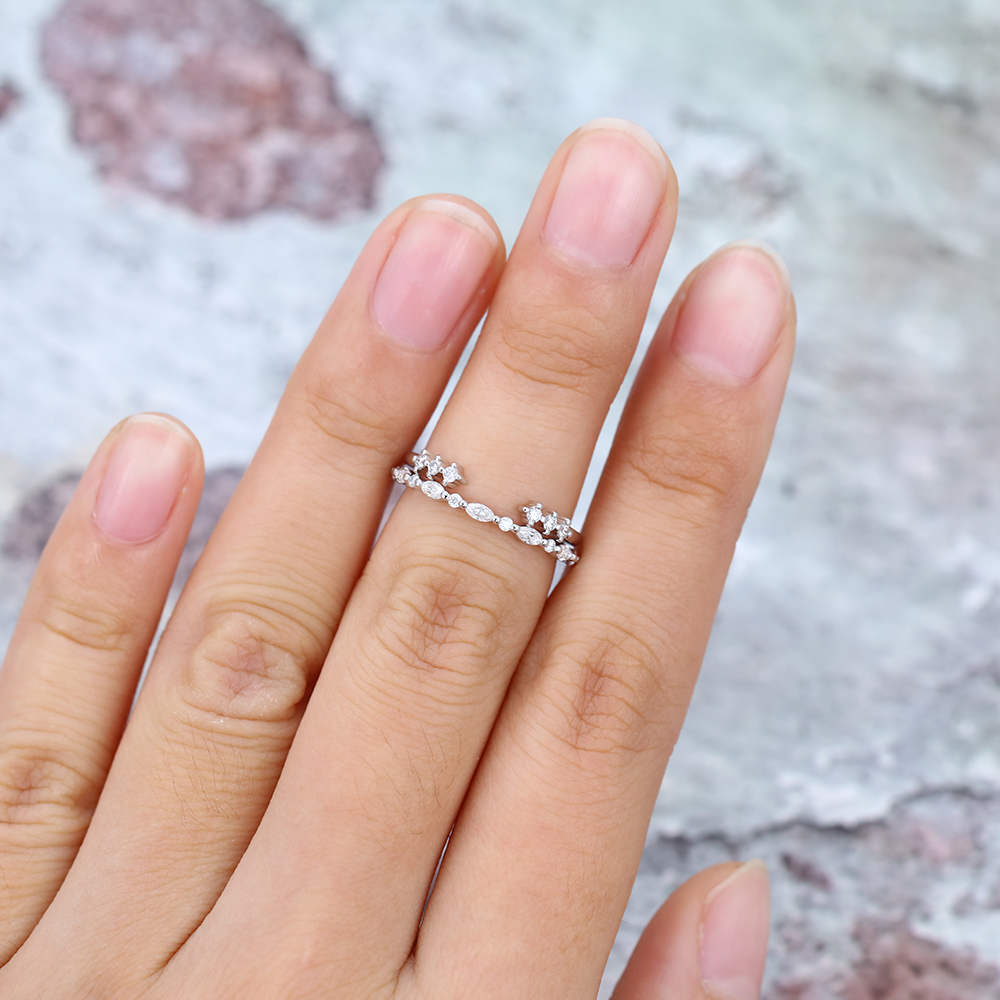 Open wedding band 60 photos - Astyledwedding.com